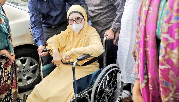 গণমাধ্যম-চিকিৎসক ও পরিবারের মাধ্যমে নির্বাচন পর্যবেক্ষণ করেছেন খালেদা জিয়া