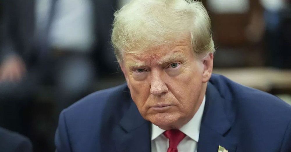 ৩৪ অপরাধে দোষী সাব্যস্ত হওয়ার পর সম্পদ হারাচ্ছেন ট্রাম্প